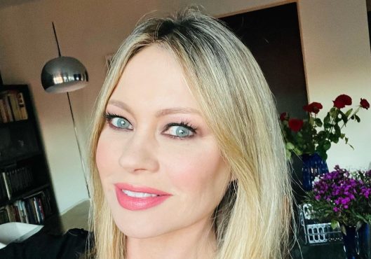 Alessia Marcuzzi, estate d'amore col nuovo fidanzato - Foto - Perizona ...